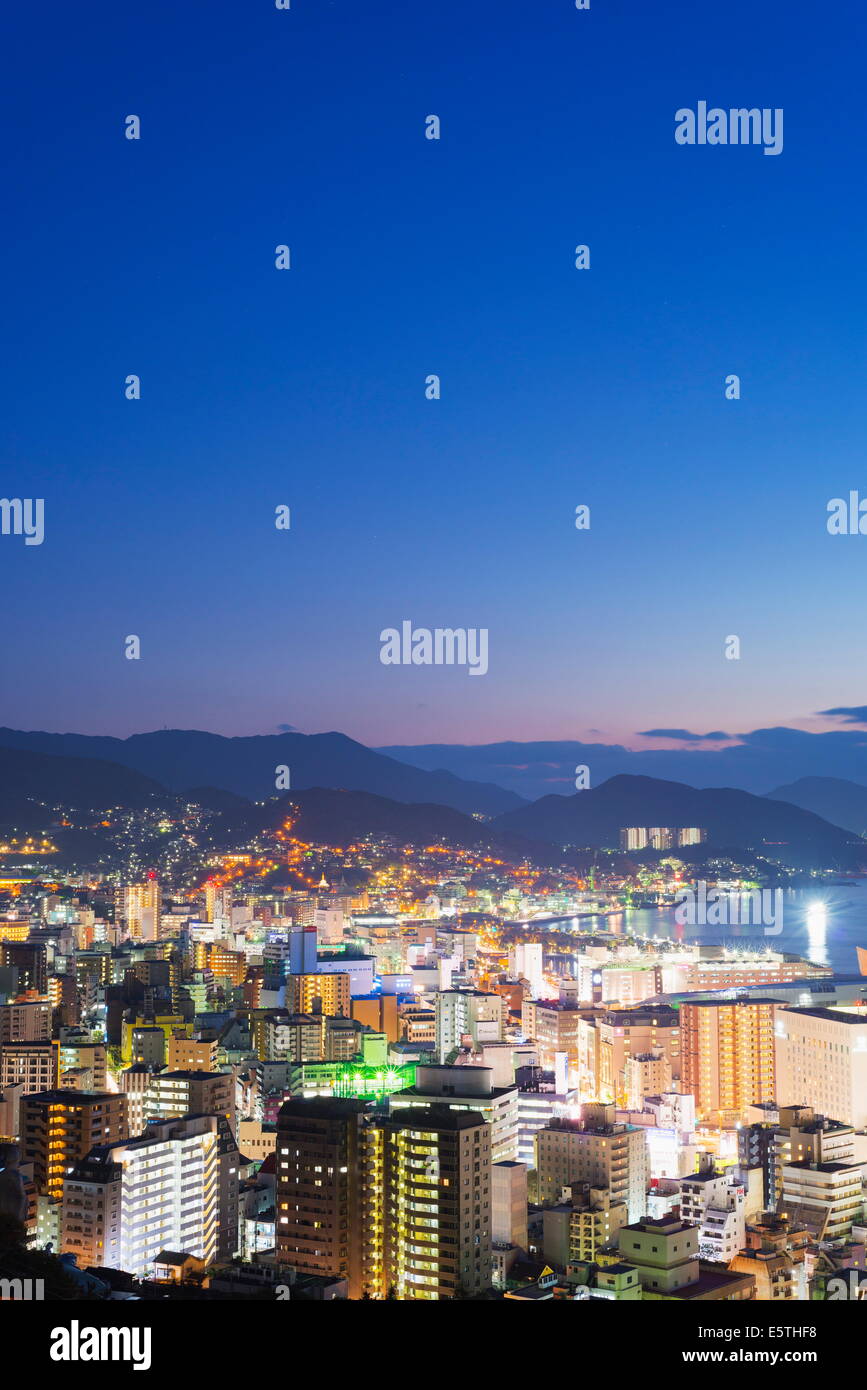 La baie de nagasaki Banque de photographies et d’images à haute résolution - Alamy