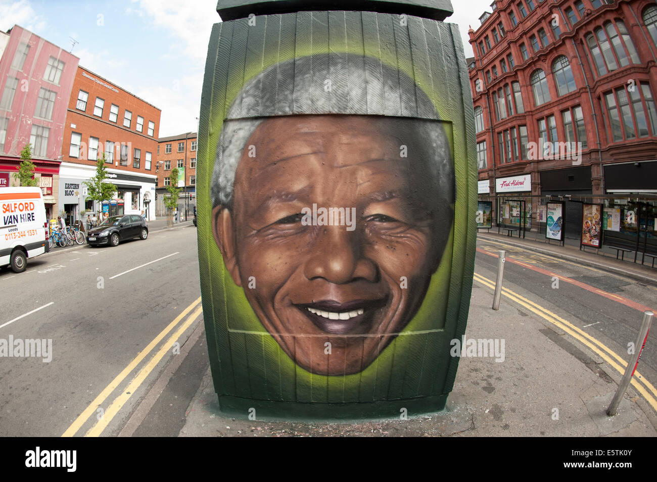 Nelson Mandela Street Art Manchester Banque d'image et photos - Alamy