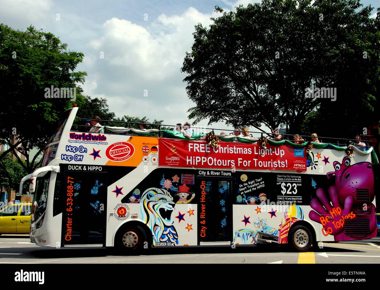 Hippopotame de bus de singapour Banque de photographies et d’images à ...