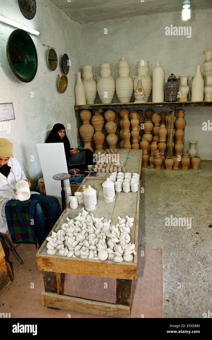 Artefacts marocains Banque de photographies et d’images à haute résolution - Alamy