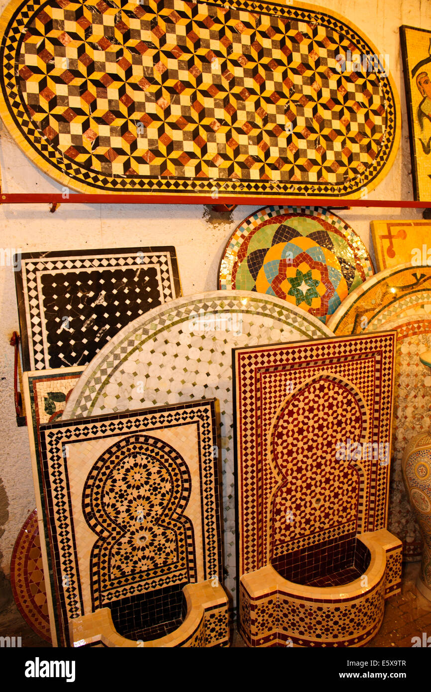 Artefacts marocains Banque de photographies et d’images à haute résolution - Alamy