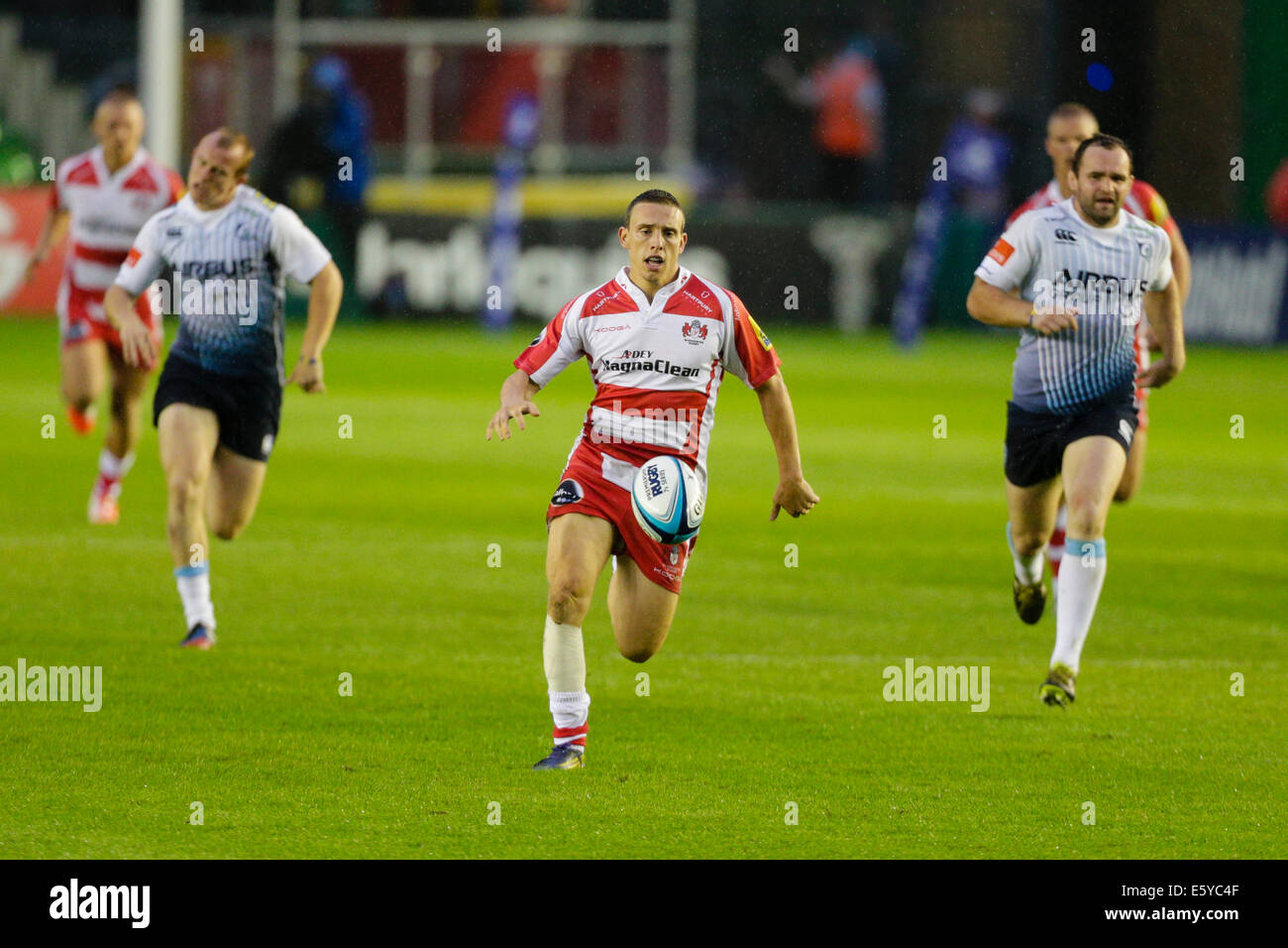 Cardiff blues v gloucester Banque de photographies et d’images à haute ...