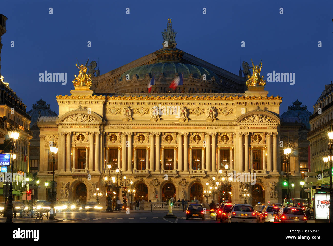 Paris opera opera national de paris Banque de photographies et d’images ...