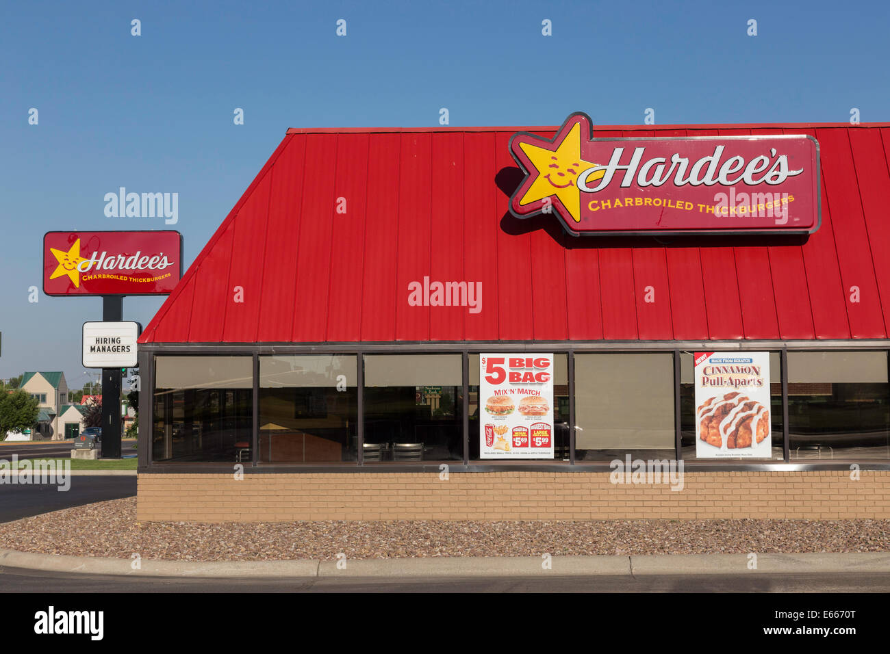 Fast food store front Banque de photographies et d’images à haute ...