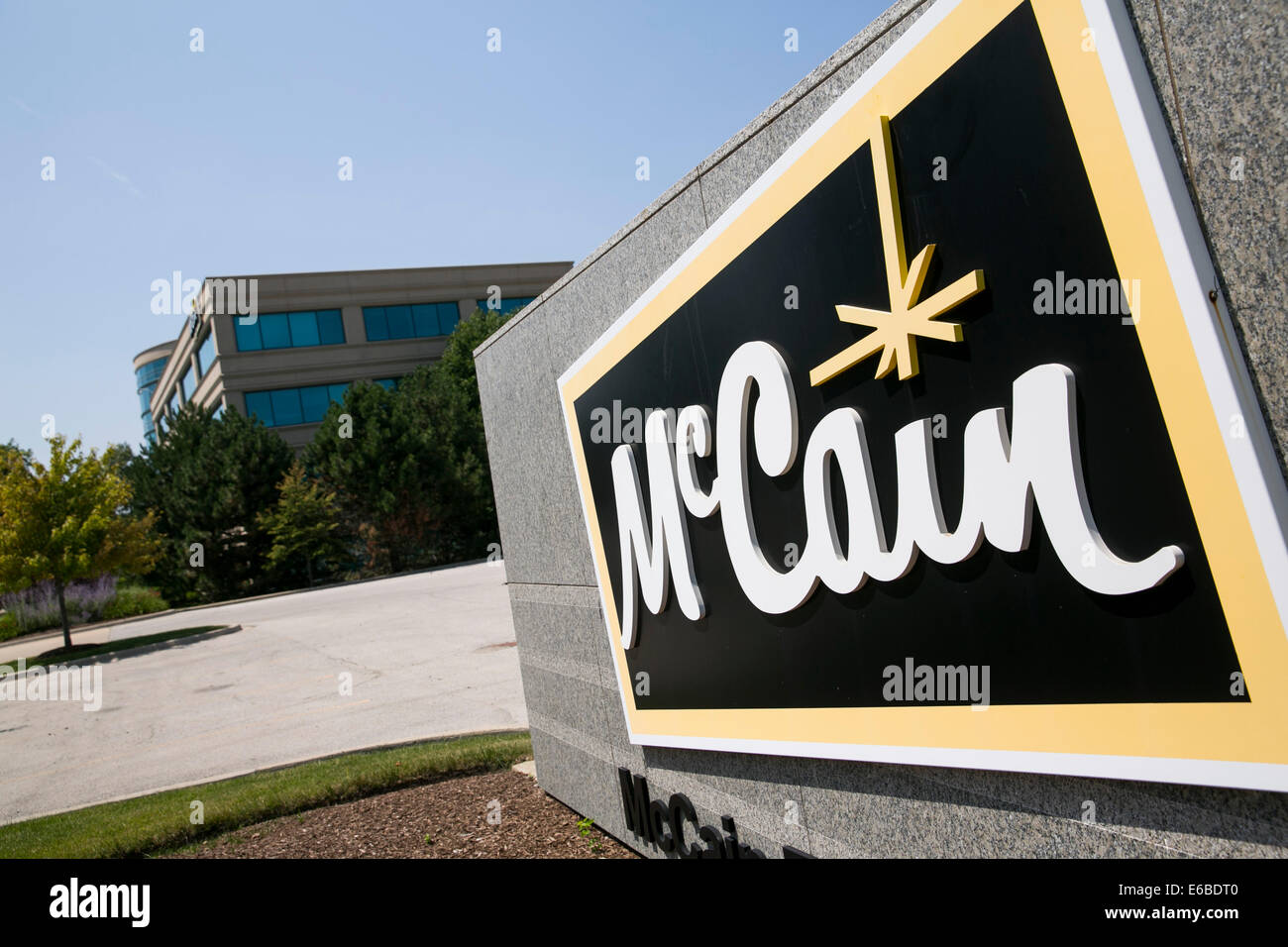 Logo mccain Banque de photographies et d’images à haute résolution - Alamy