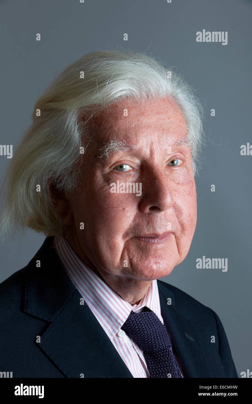 Ronald noble Banque de photographies et d’images à haute résolution - Alamy