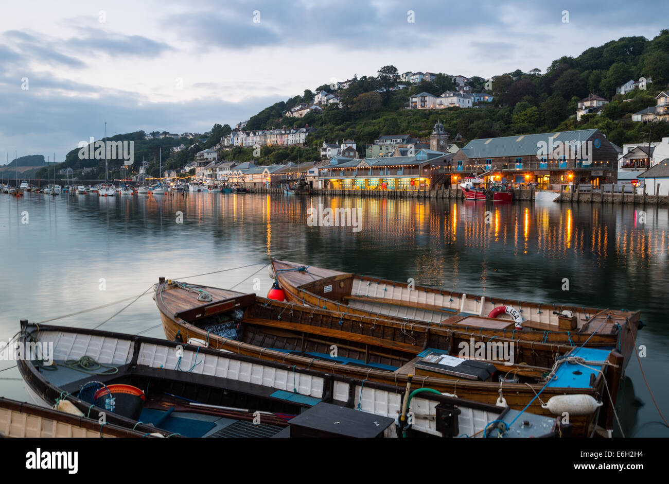 Looe ferry Banque de photographies et d’images à haute résolution - Alamy