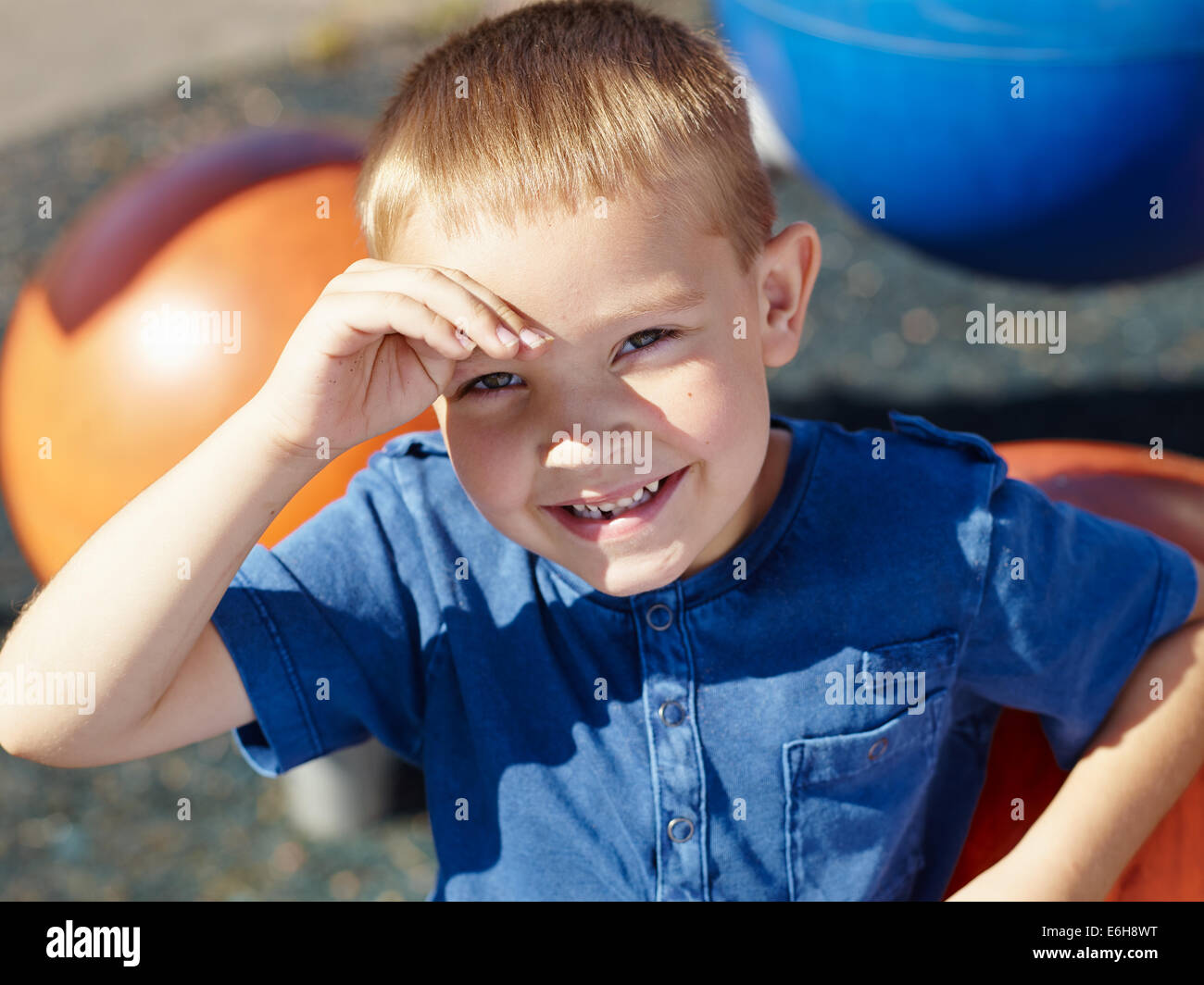 Enfant de six ans Banque de photographies et d’images à haute ...