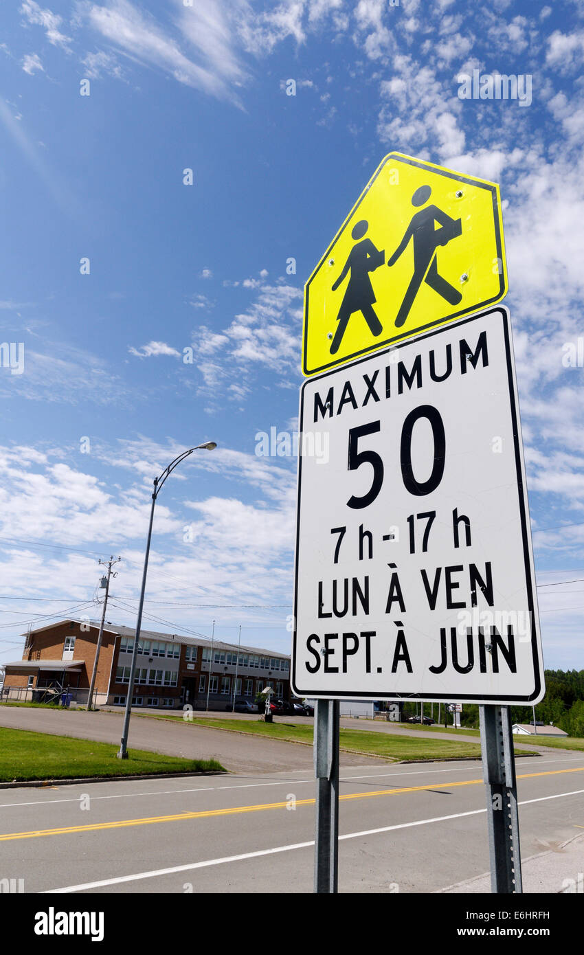 Panneau de signalisation du québec Banque de photographies et d’images ...