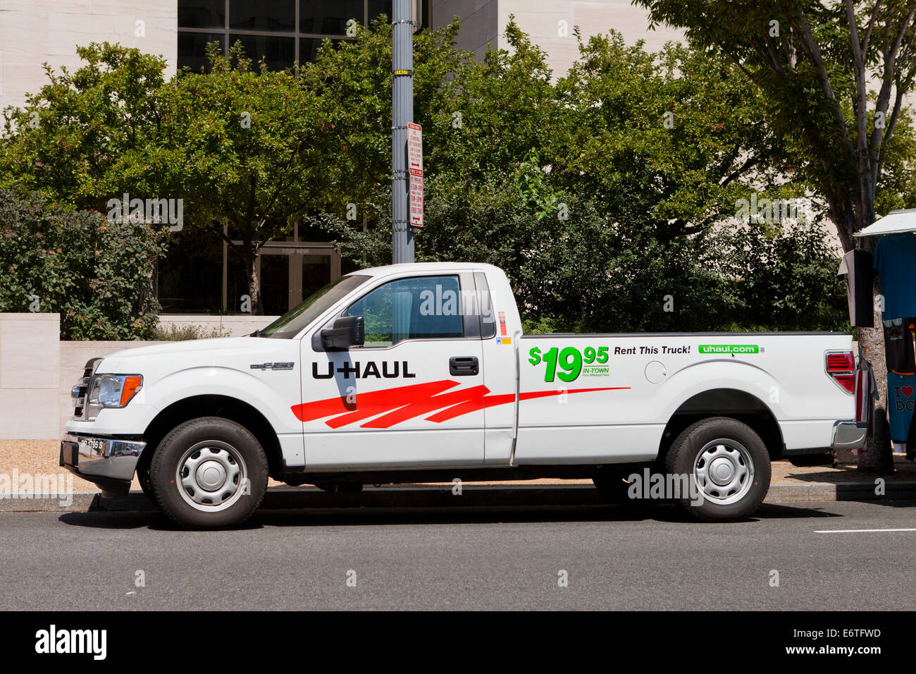 Uhaul rental truck us Banque de photographies et d’images à haute ...