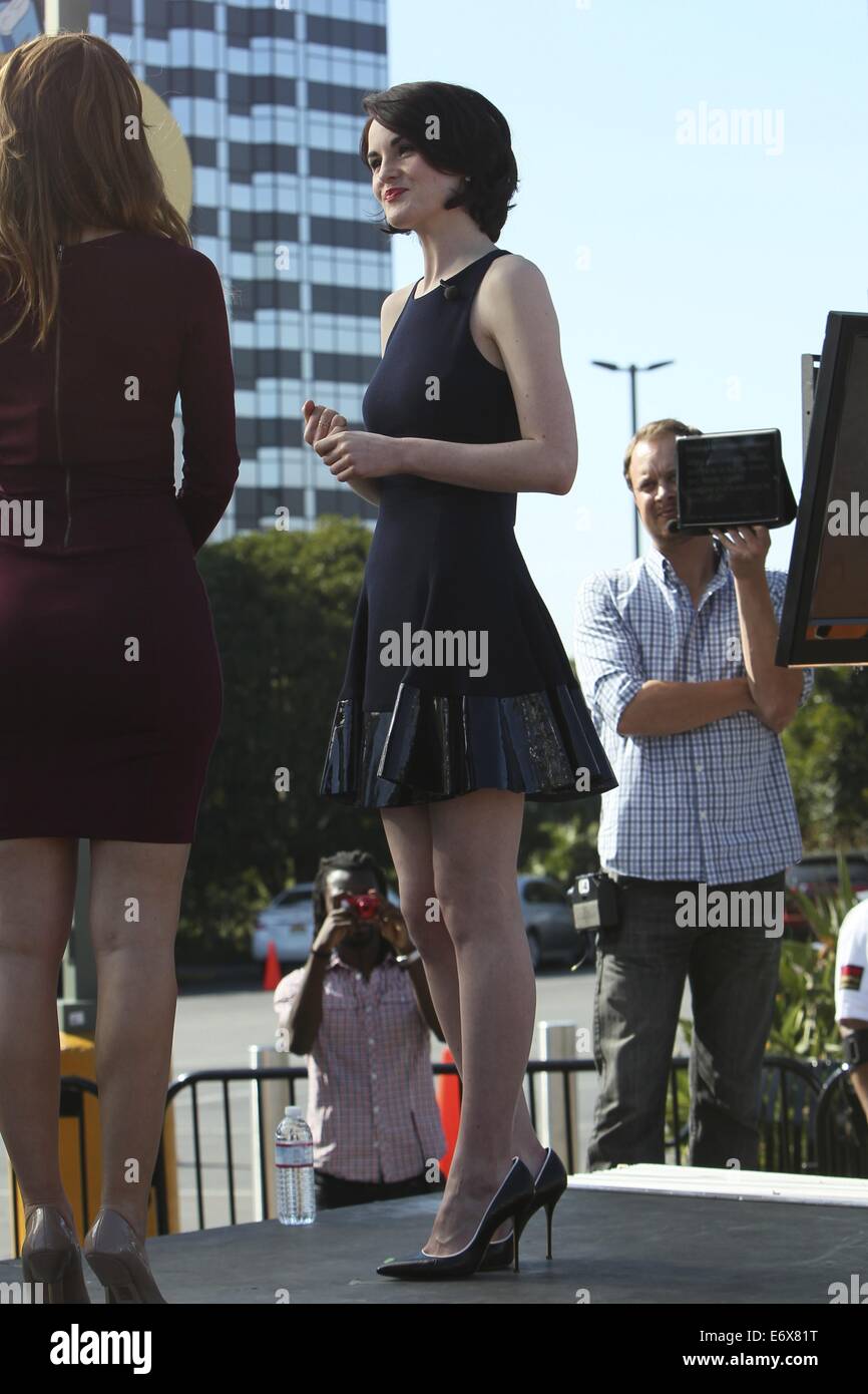 Michelle Dockery vu à Universal Studios ont été elle a été interviewée ...