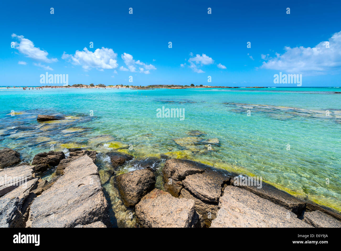 Plage d'elafonissi avec sable rose Banque de photographies et d’images ...