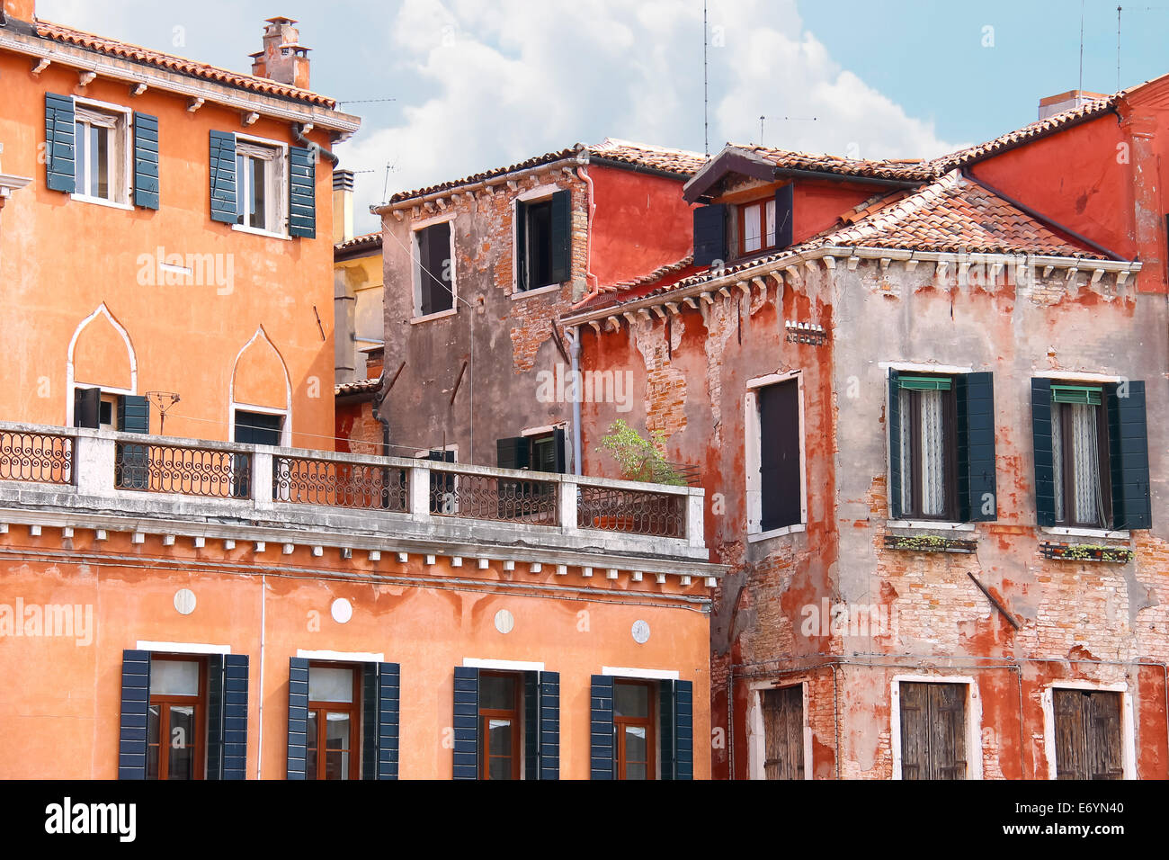 Toit-terrasse avec belle maison italienne, Venise, Italie Photo Stock ...