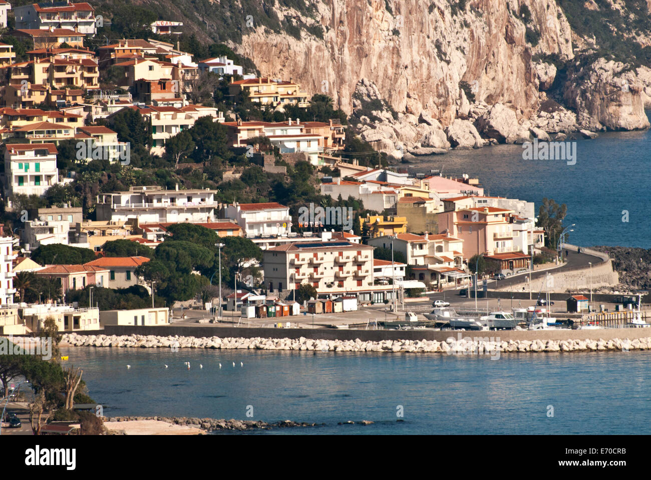 Sardinia dorgali view town Banque de photographies et d’images à haute ...