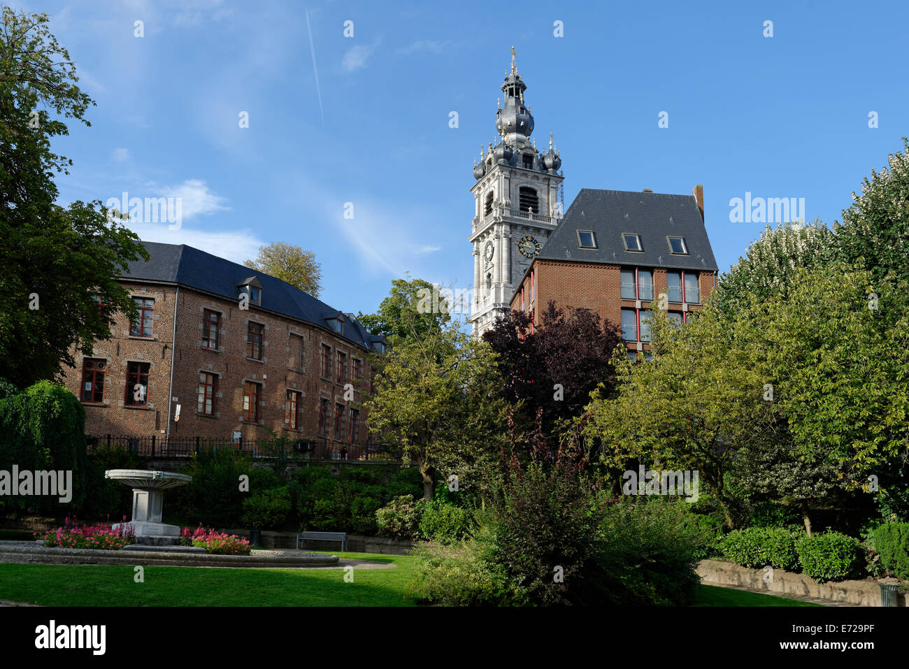 Mons hainaut beffroi Banque de photographies et d’images à haute ...