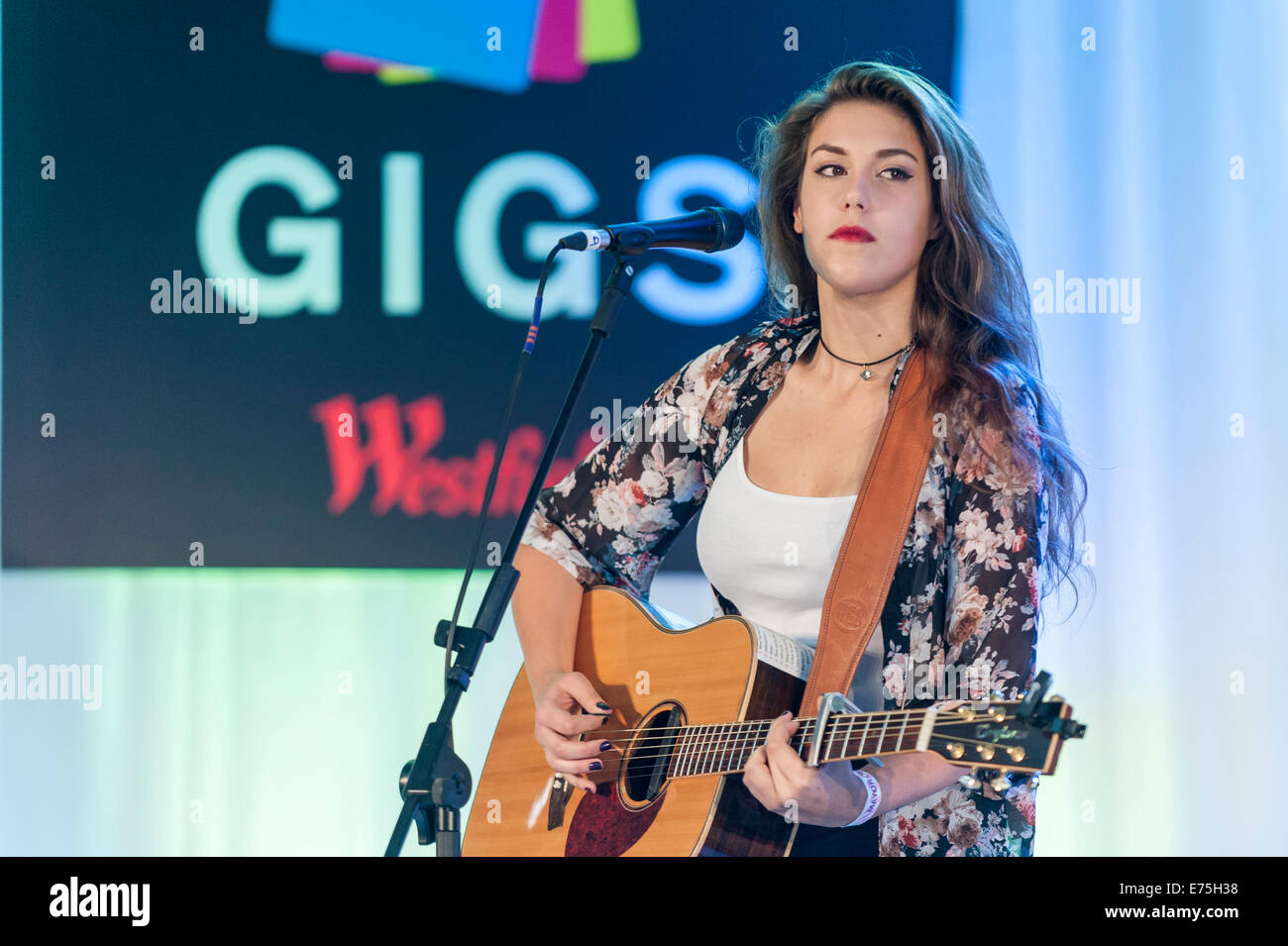 Natalie shay chanteuse Banque de photographies et d’images à haute ...