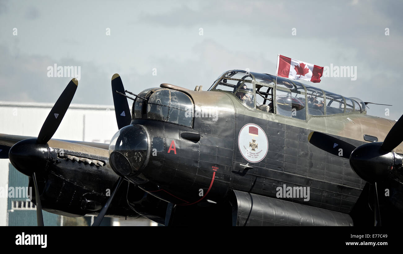 Canadian lancaster bomber Banque de photographies et d’images à haute ...