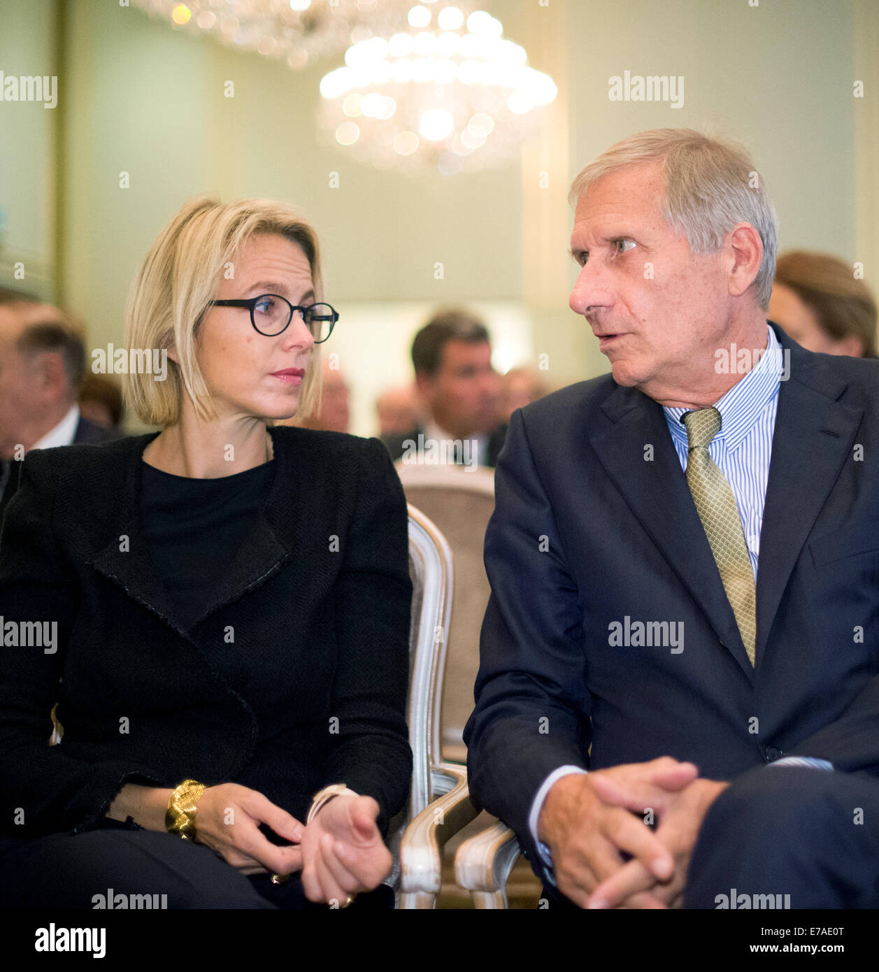 Ulrich wickert wife julia jaekel Banque de photographies et d’images à ...