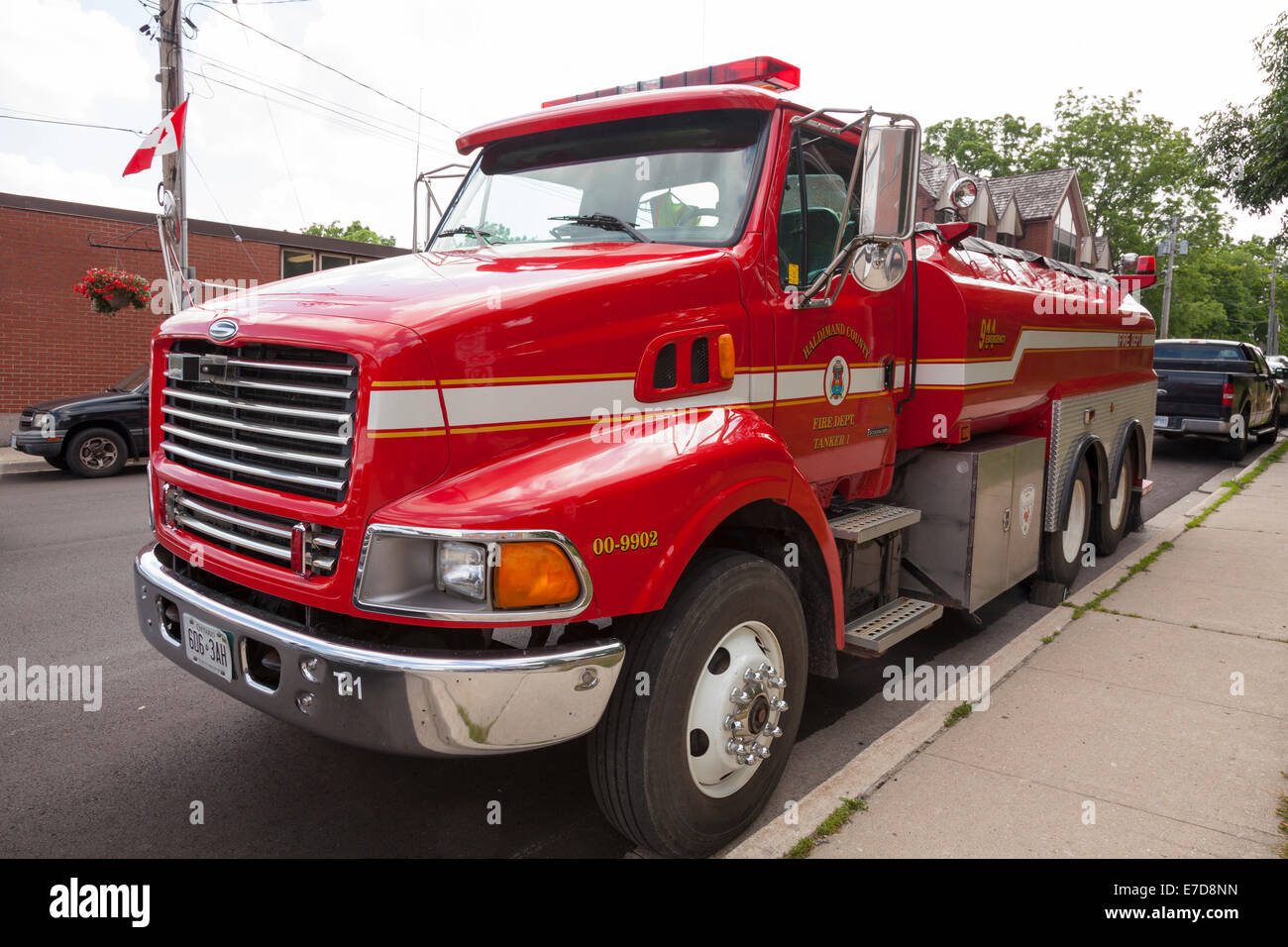 Camion de pompiers canada Banque de photographies et d’images à haute ...