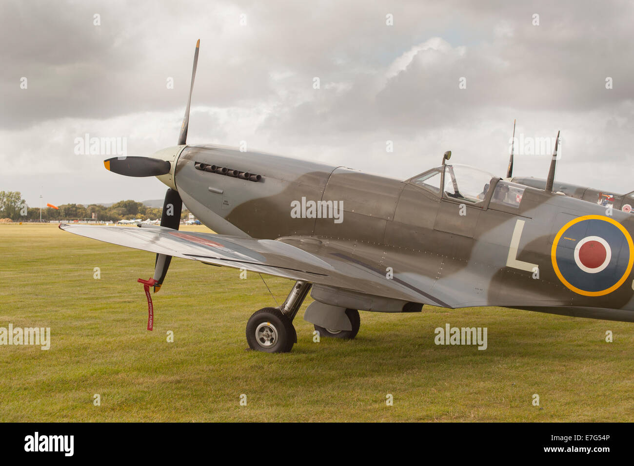 Avion spitfire de la seconde guerre mondiale Banque de photographies et ...