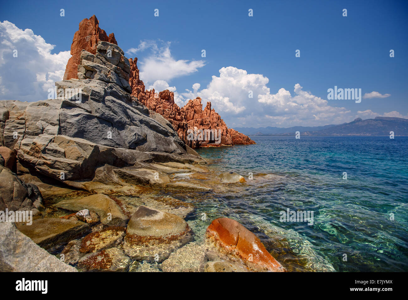 Roches rouges arbatax Banque de photographies et d’images à haute ...