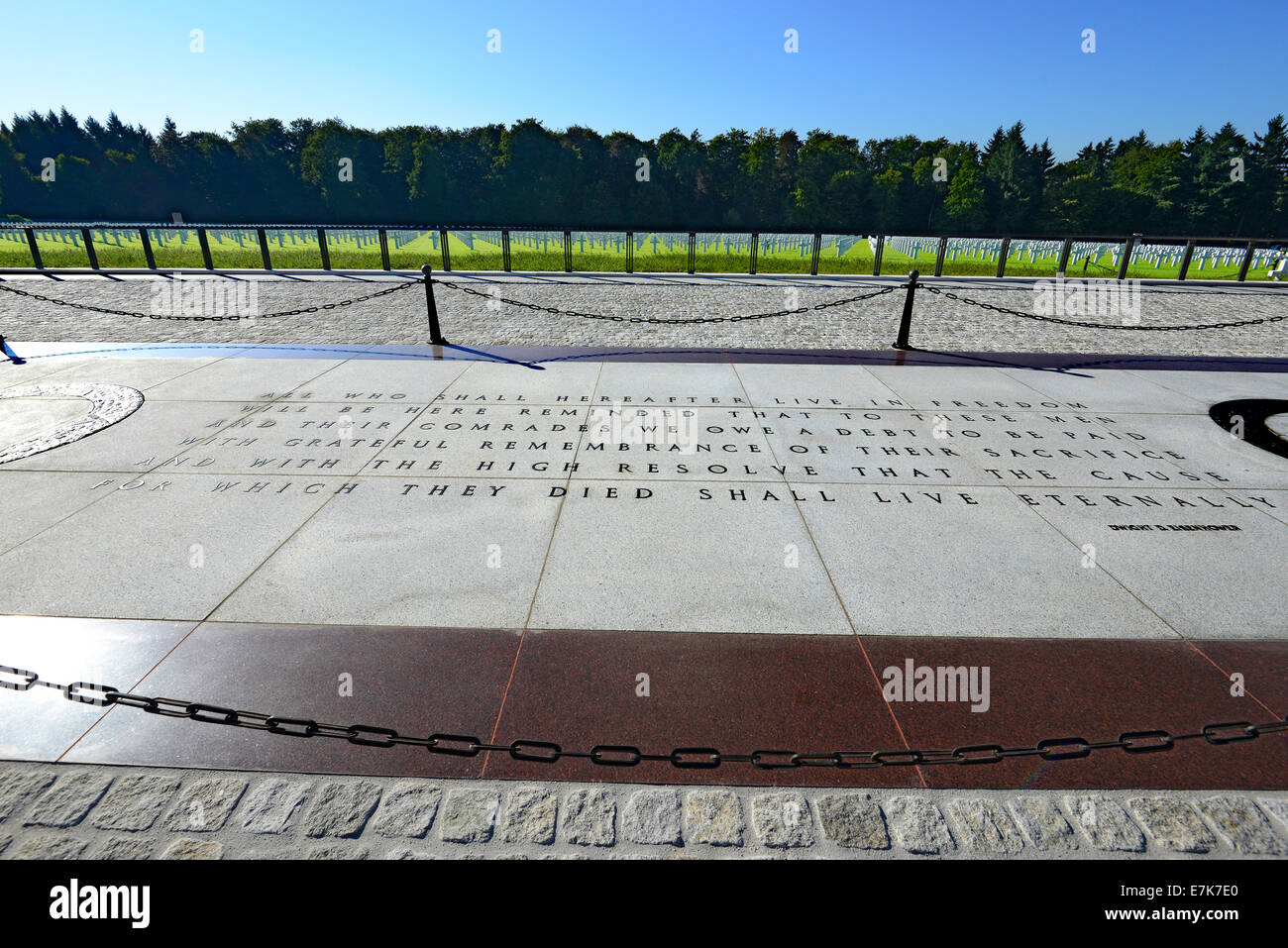 George patton grave luxembourg american Banque de photographies et d ...