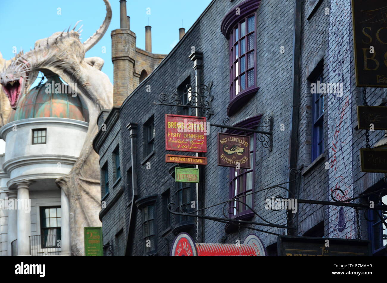 Le chemin de traverse au monde magique de Harry Potter l'expansion, à ...