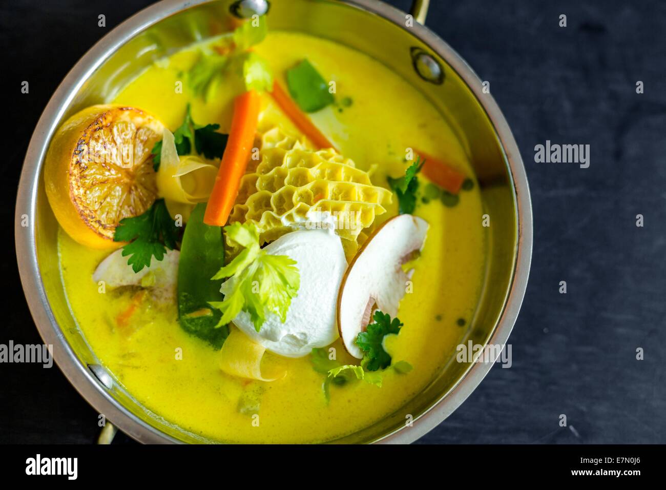 De délicieux plats gastronomiques Photo Stock - Alamy