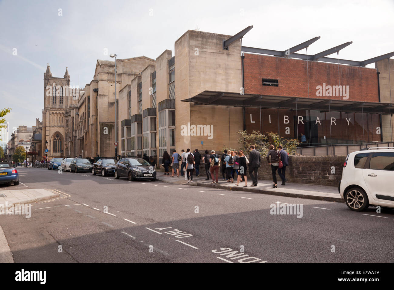 Reference library Banque de photographies et d’images à haute ...