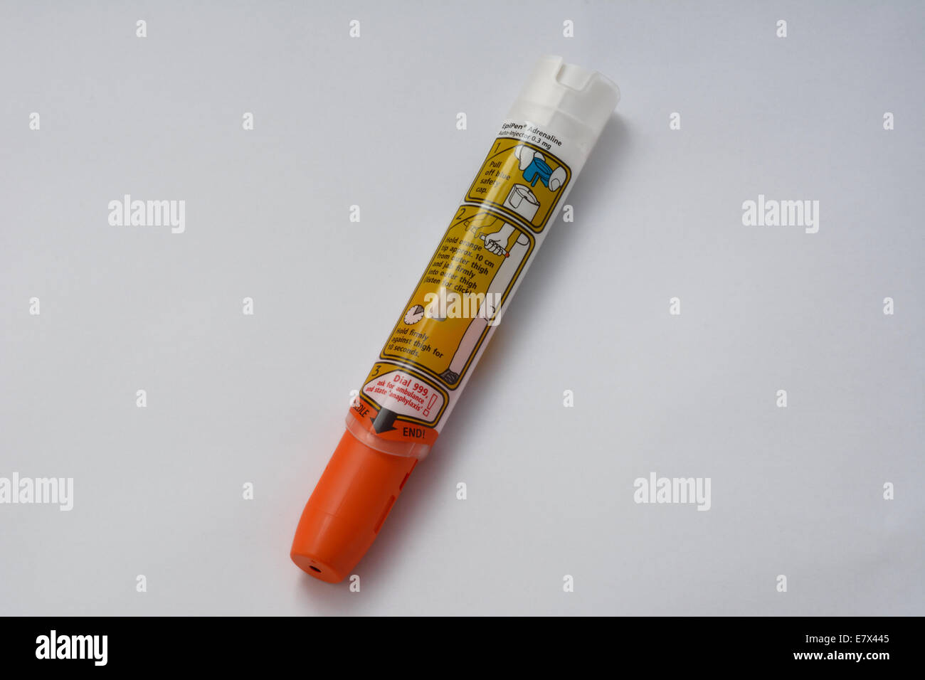 Adrenaline auto injector Banque de photographies et d’images à haute ...