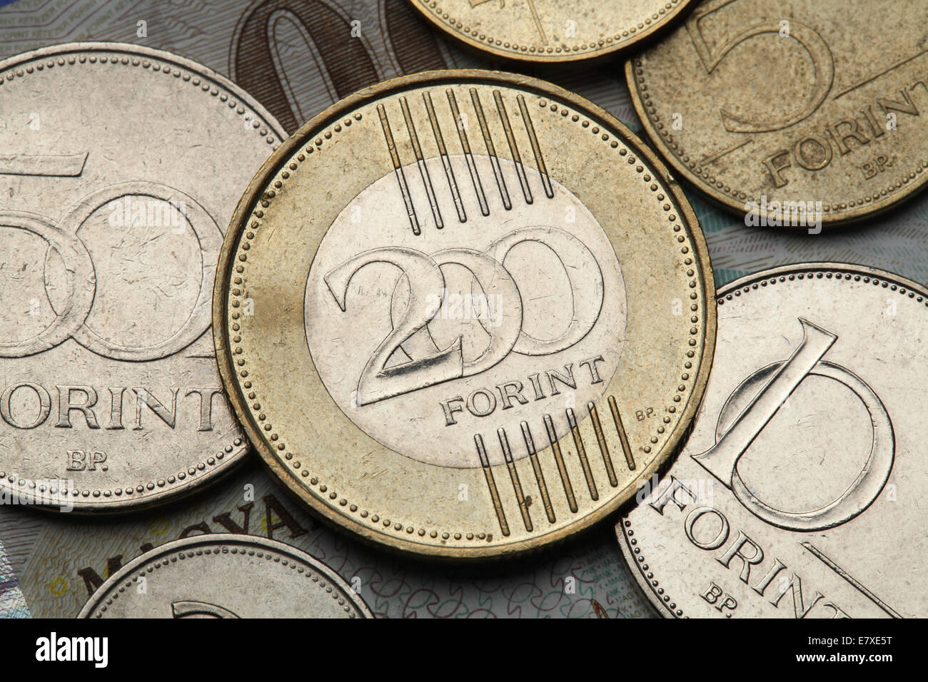 Pièces de monnaie hongroises Banque de photographies et d’images à ...