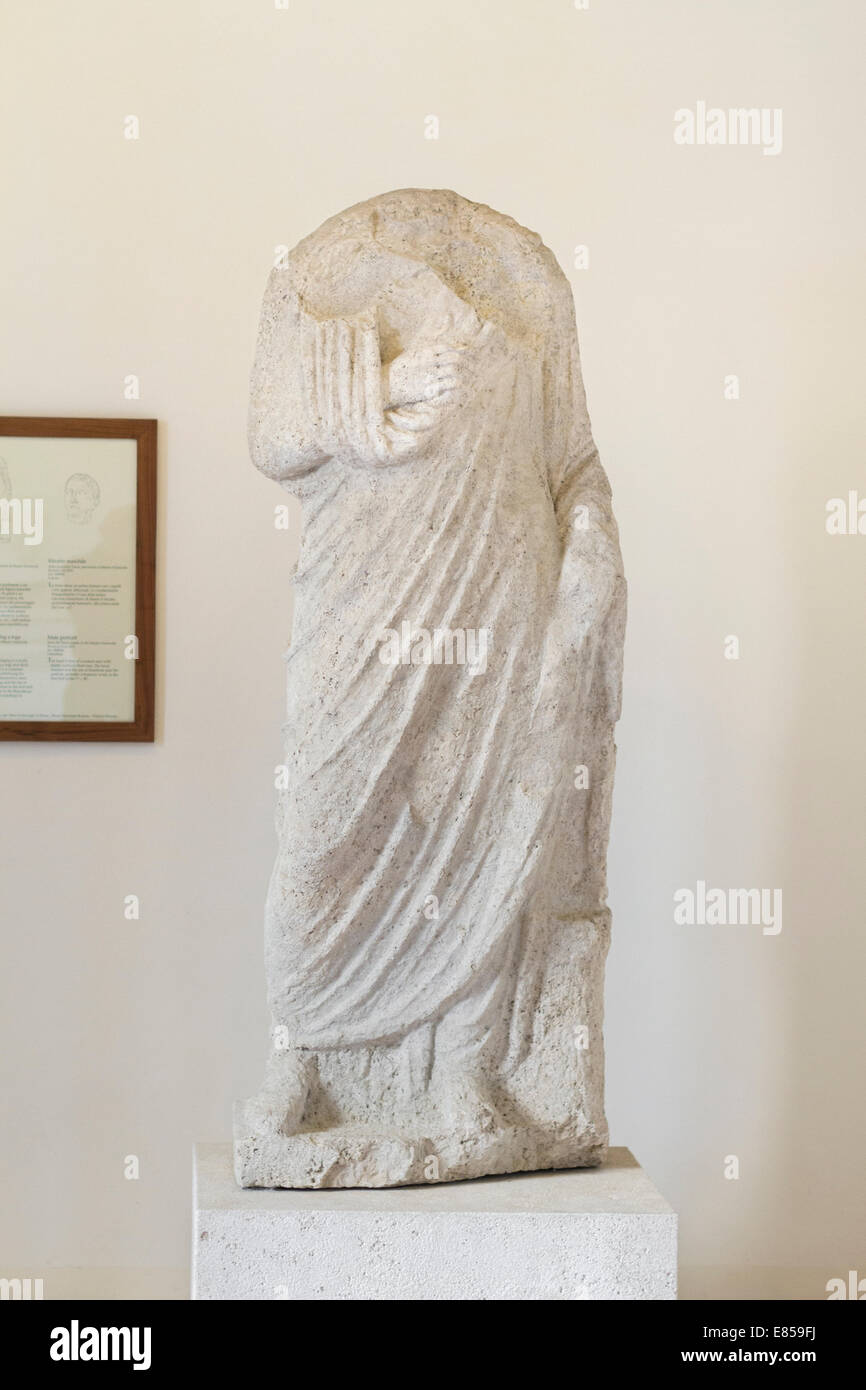 Homme portant une toge Banque de photographies et d’images à haute ...