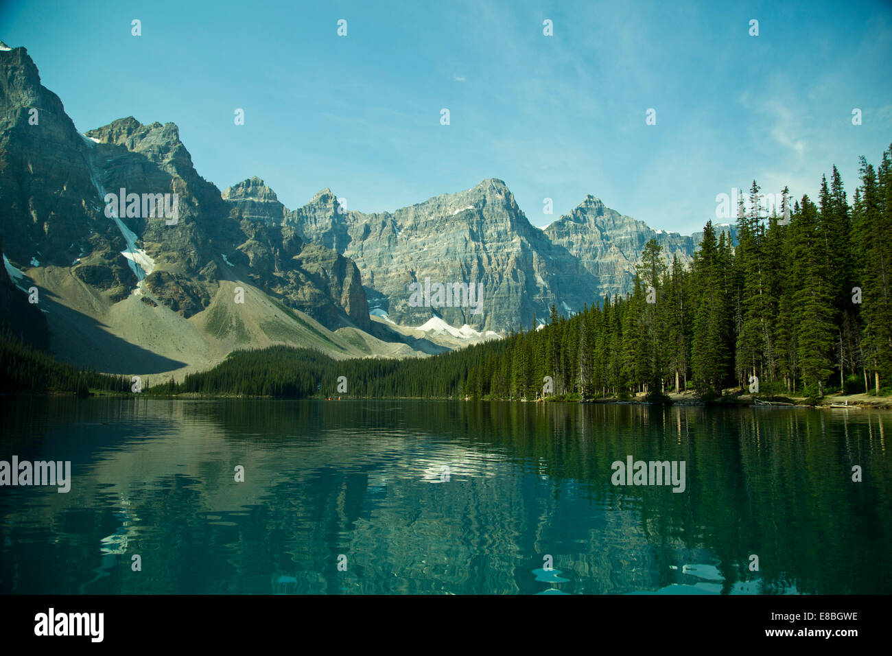 Morraine lake Banque de photographies et d’images à haute résolution ...