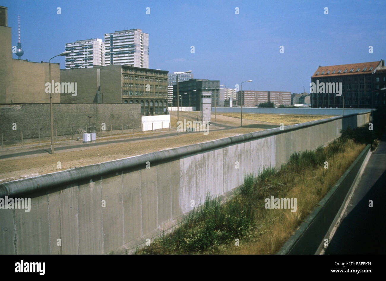 Mur de berlin 1961 Banque de photographies et d’images à haute ...
