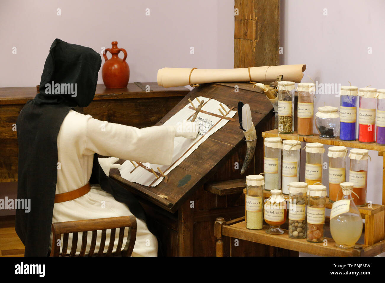 Moine copiste Banque de photographies et d’images à haute résolution ...