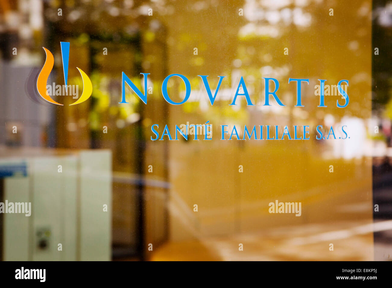 Novartis rueil malmaison france Banque de photographies et d’images à ...