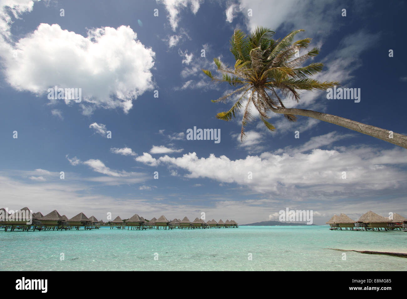 Cabane de visite sur pilotis Banque de photographies et d’images à ...