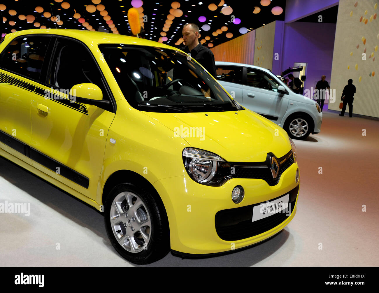 Renault twingo Banque de photographies et d’images à haute résolution ...