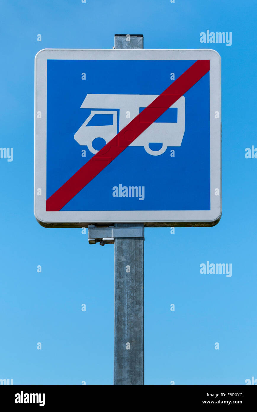 Panneau de signalisation en bordure de route Banque de photographies et ...