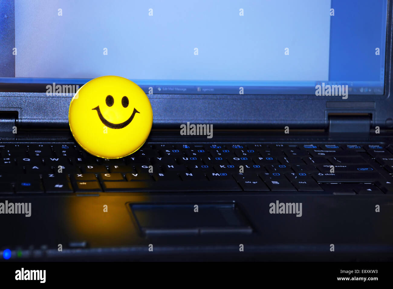 Smiley ball smile smiling Banque de photographies et d’images à haute ...