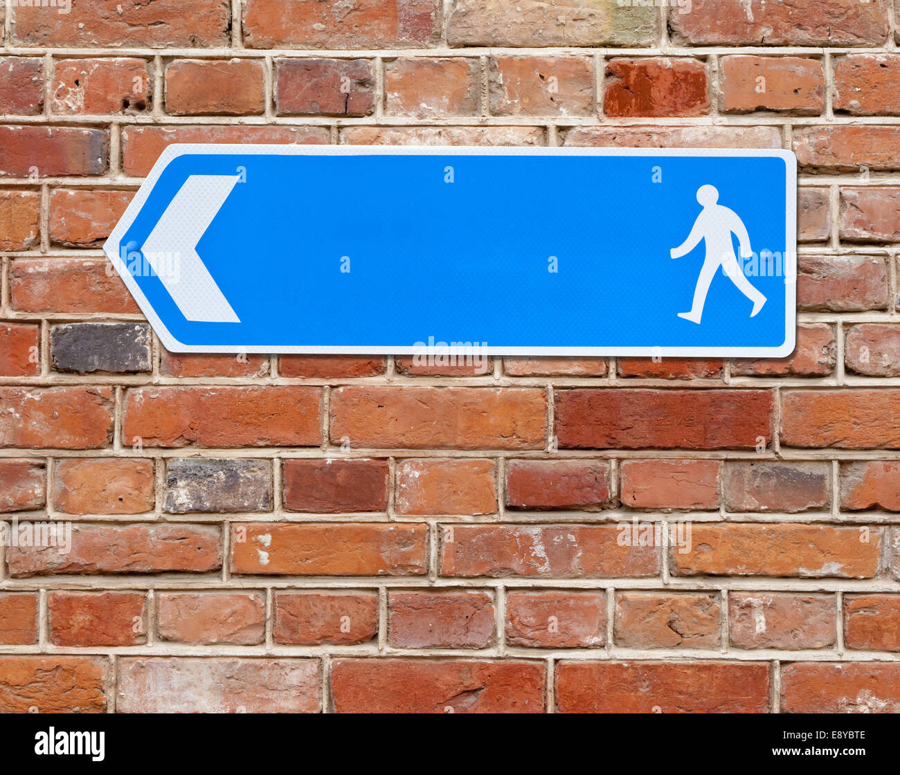 Flèche bleue Banque de photographies et d’images à haute résolution - Alamy