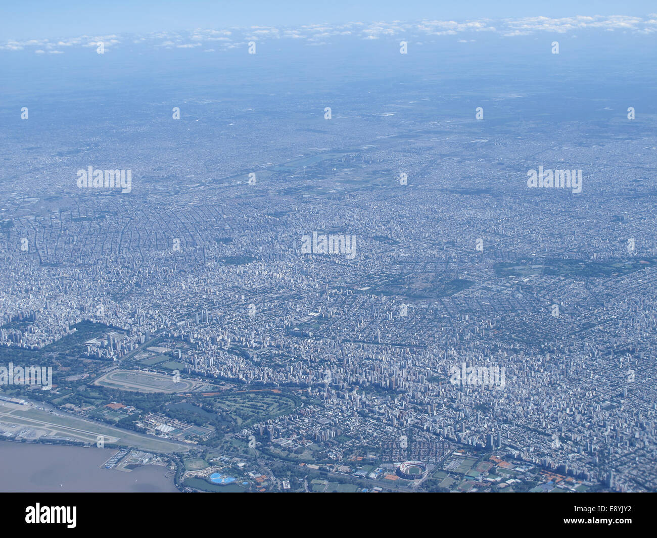 Buenos Aires, une des plus grandes mégapoles du monde, avec des ...