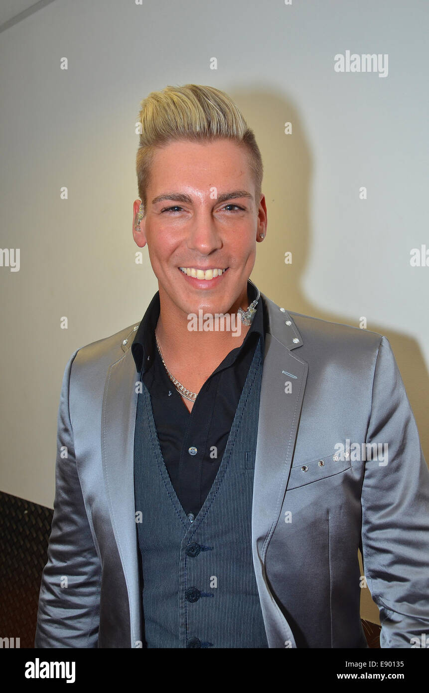 Chanteurs allemands se faisant passer pour des portraits photos lors ...