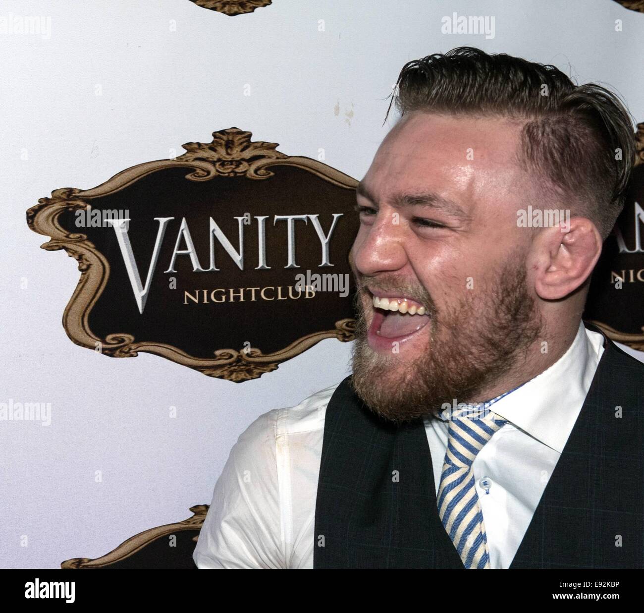 Ufc superstar conor mcgregor takes Banque de photographies et d’images ...