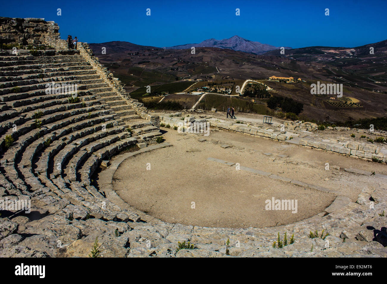 Segesta amphitheatre sicily italy Banque de photographies et d’images à ...