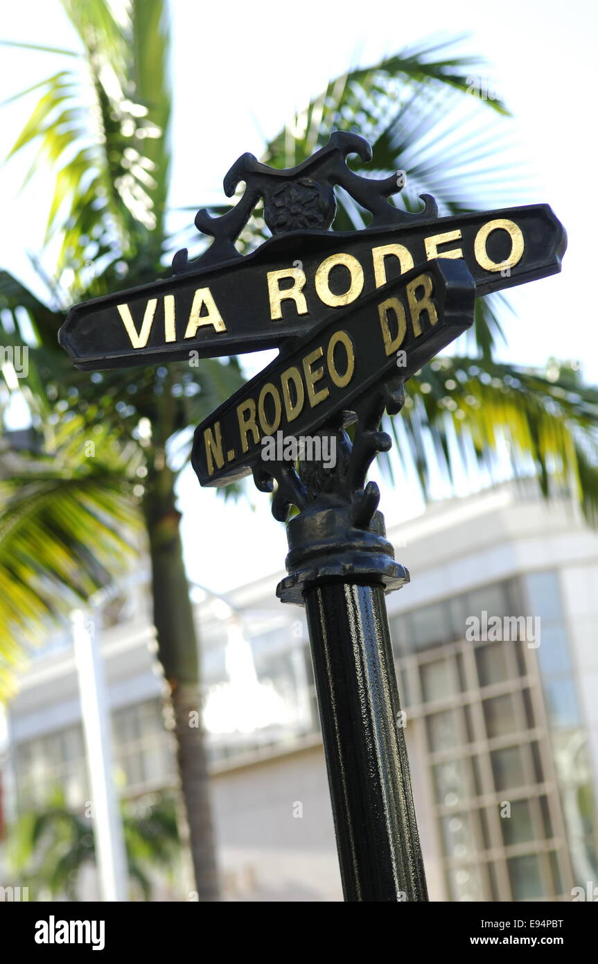 N beverly drive Banque de photographies et d’images à haute résolution ...