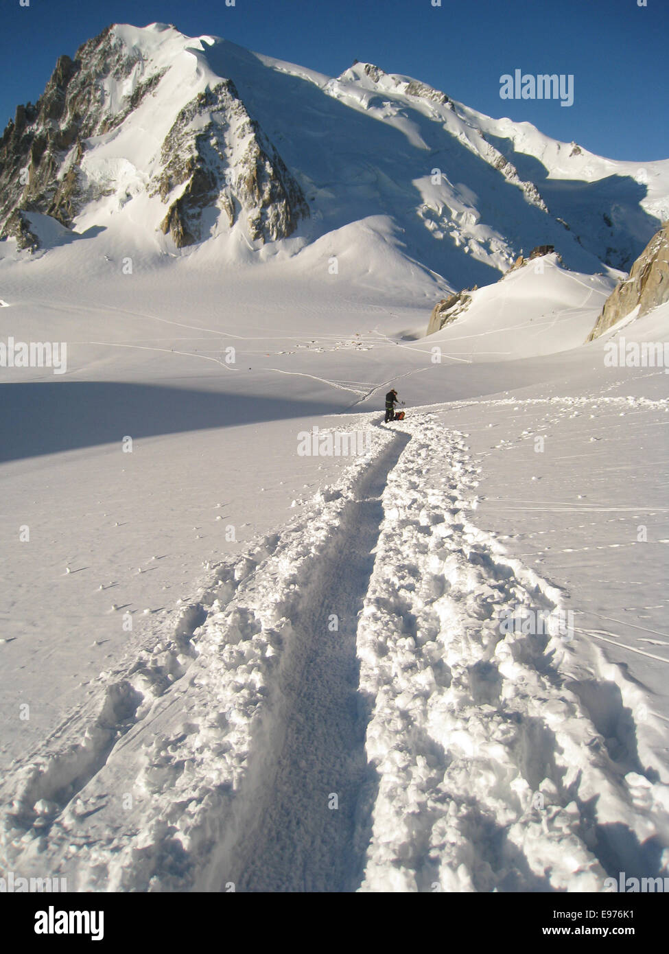 Alpiniste alpin glacier neige Banque de photographies et d’images à ...
