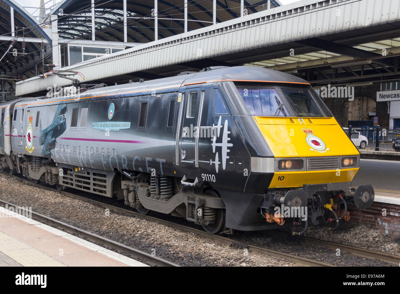 Class 91 electric locomotive Banque de photographies et d’images à ...
