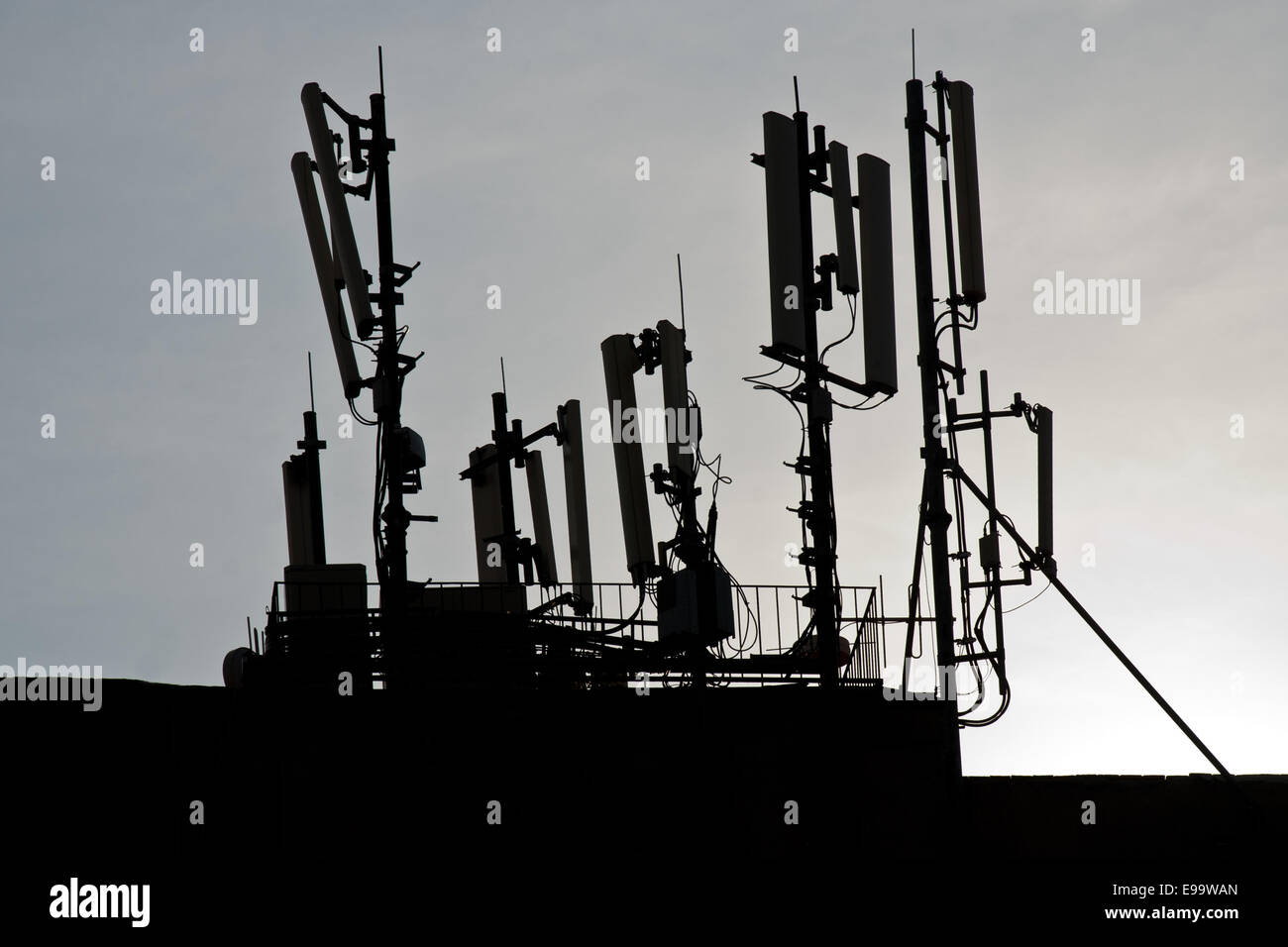 Radio base station Banque de photographies et d’images à haute ...