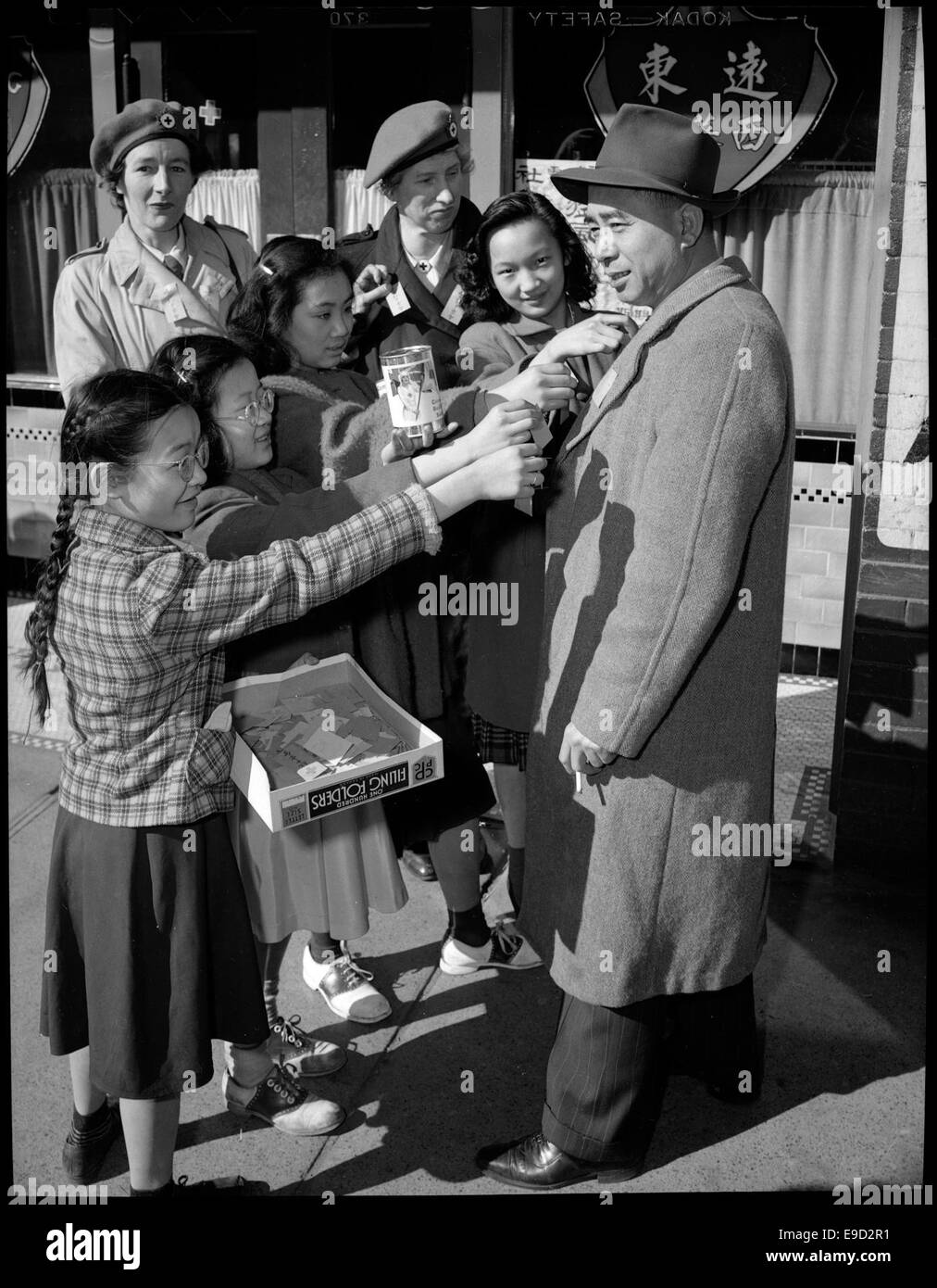 Canadian red cross Banque de photographies et d’images à haute ...